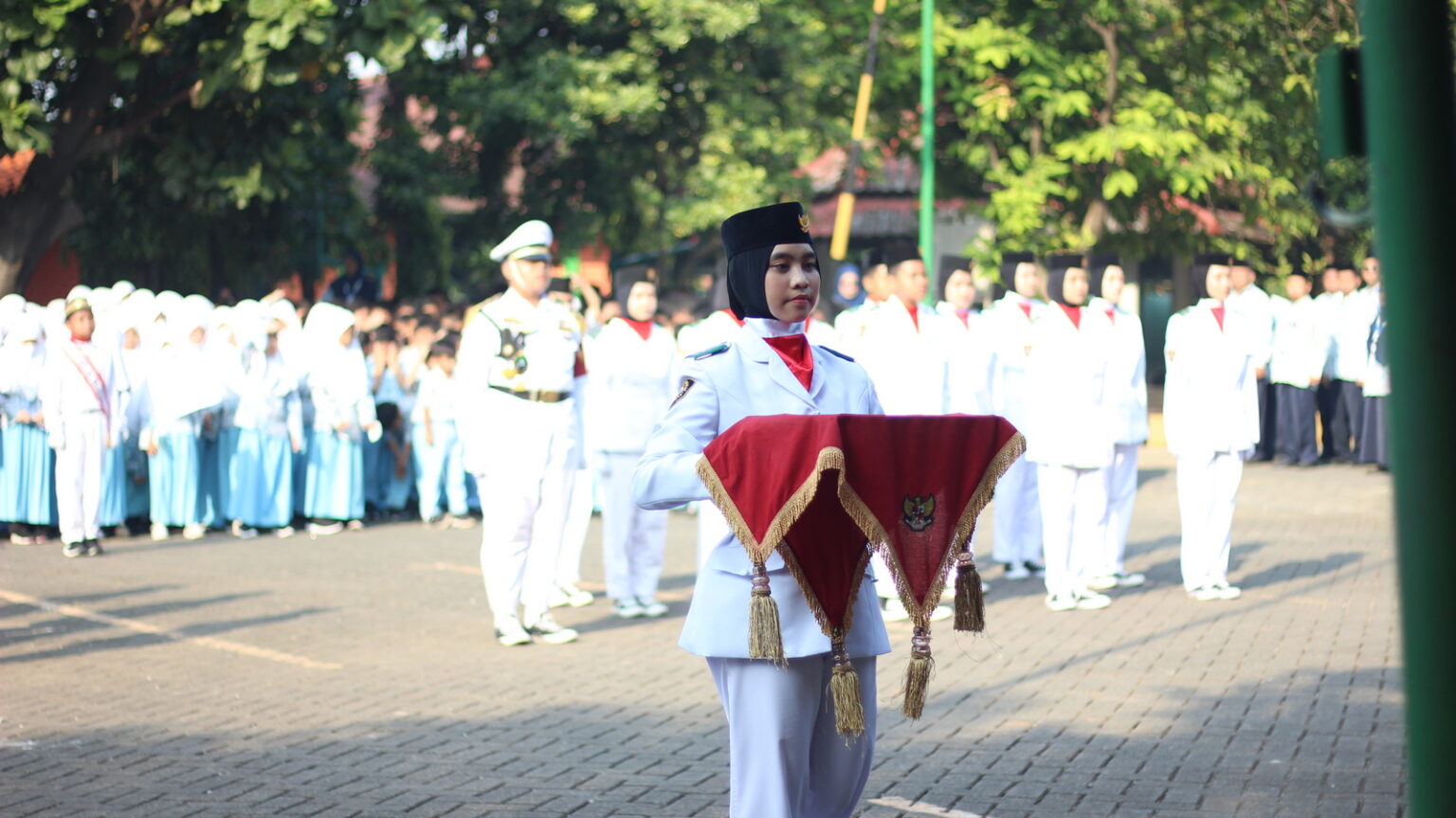 SMA - YAYASAN AL MUSLIM